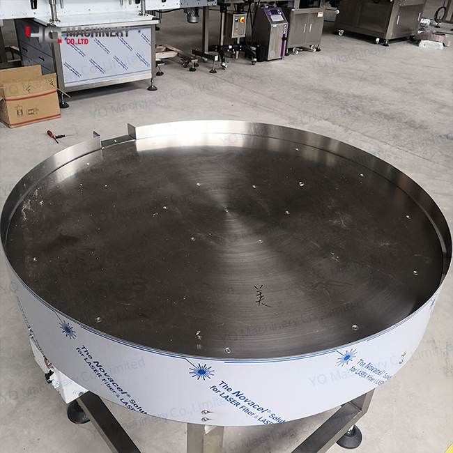 Bottle Accumulation Table For Plastic And Glass Bottles Pack off Tables ...