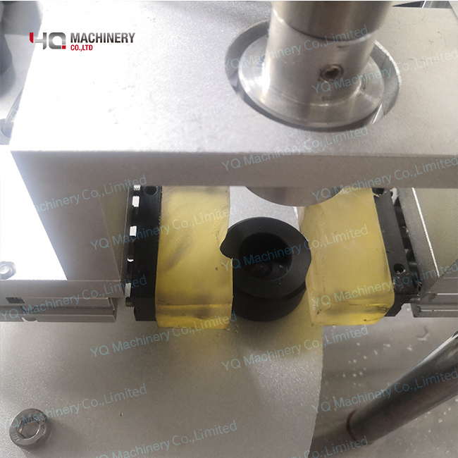 Tabletop Filling And Capping Machine With Ceramic Pump For Small Bottle ...