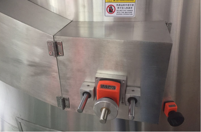 Automatic High Speed Bottle Orienter Machine For Plastic Bottle Jar ...